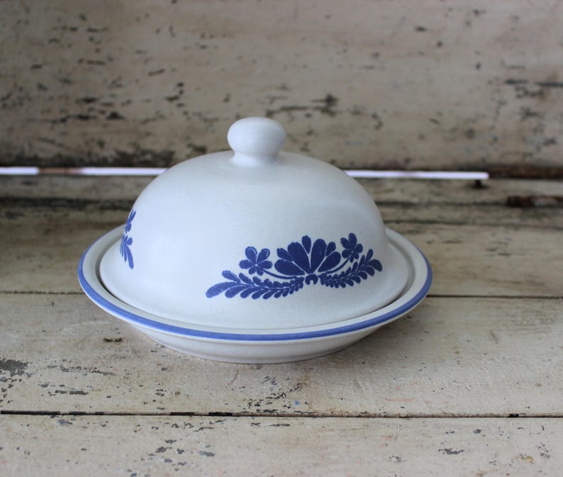 Vintage Pfaltzgraff Yorktowne Butter Dish – Made in USA – Blue Floral ...