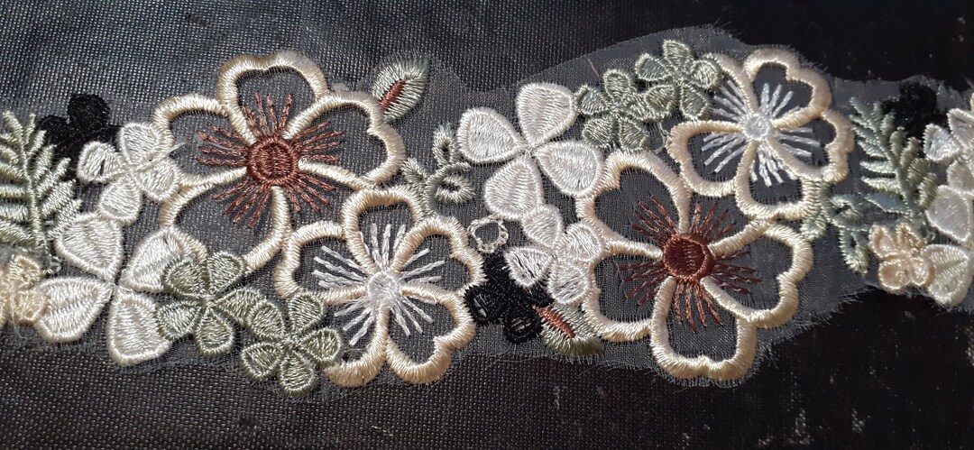 1 Yard Gold Embroidered Organza Flower and Leaf Trim Lace - Etsy