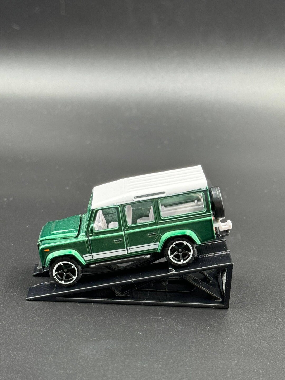 1:64 Scale Display Ramp - Black - Etsy