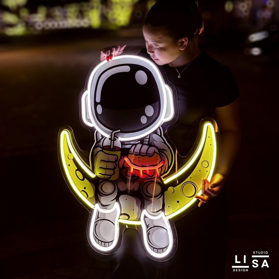 Astronaut Sign, Bedroom Neon Sign, Astronaut Neon Sign, Custom Sign for ...