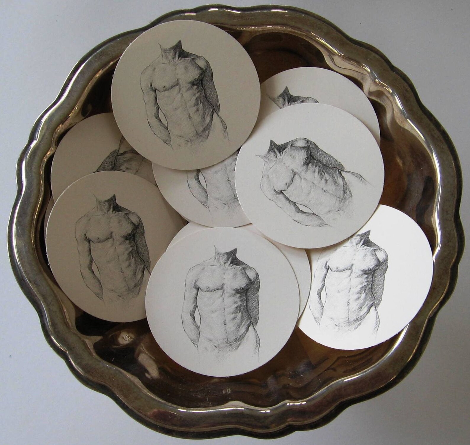 Male Torso Tags Round Gift Tags Set of 10 | Etsy