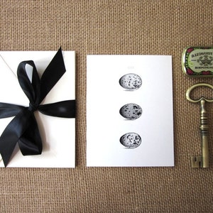 Egg Tags Round Paper Gift Tags Set of 10 | Etsy