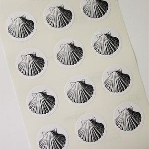 Clam Shell Stickers One Inch Round Seals - Etsy