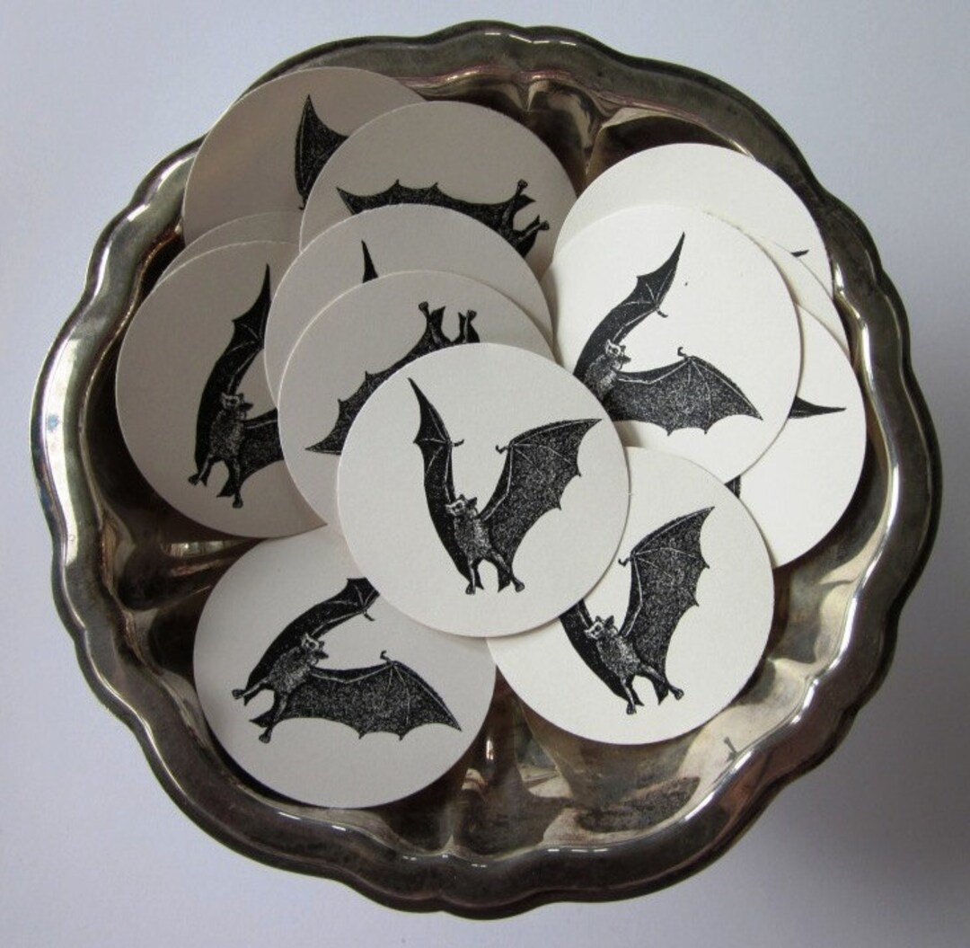 Bat Tags Round Gift Tags Set of 10 - Etsy