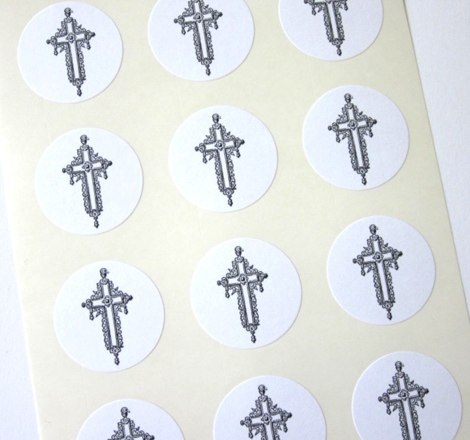 Cross Tags Round Paper Gift Tags Set of 10 | Etsy