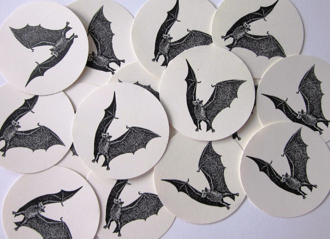 Bat Tags Round Gift Tags Set of 10 - Etsy