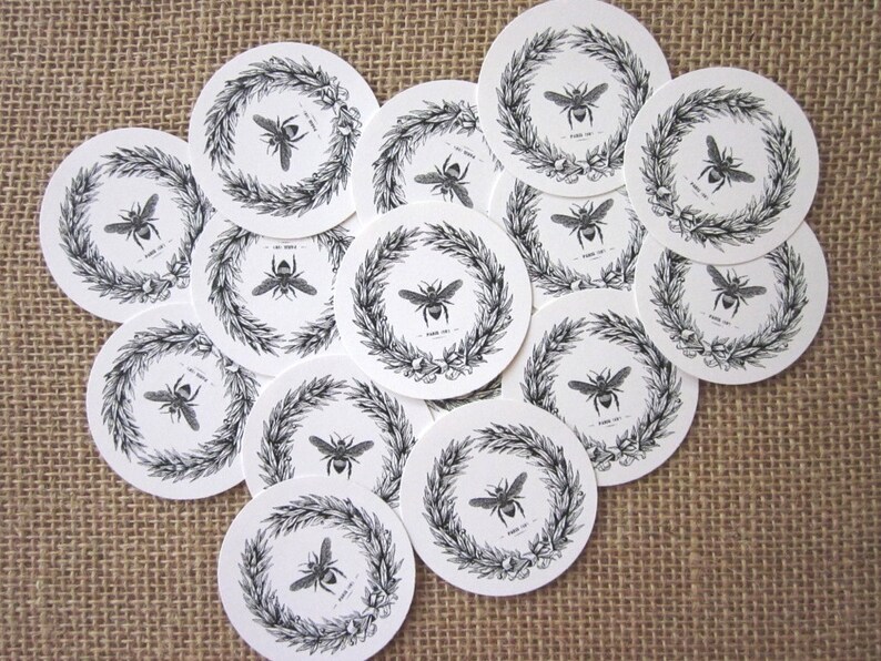 Bee Tags Round Paper Gift Tags Set of 10 | Etsy