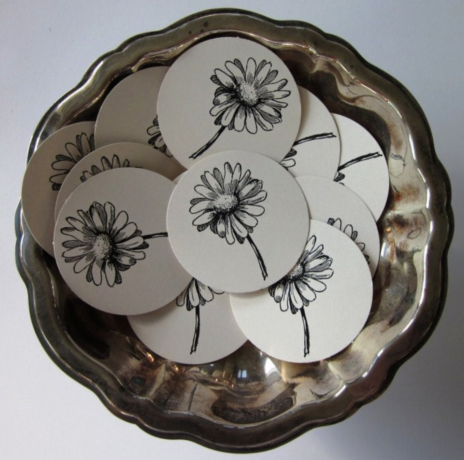 Daisy Flower Tags Round Gift Tags Set of 10 - Etsy