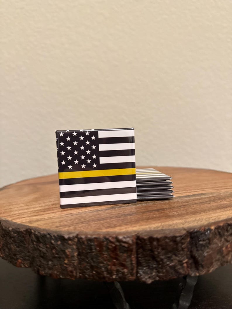 Thin Gold Line Magnet - Etsy