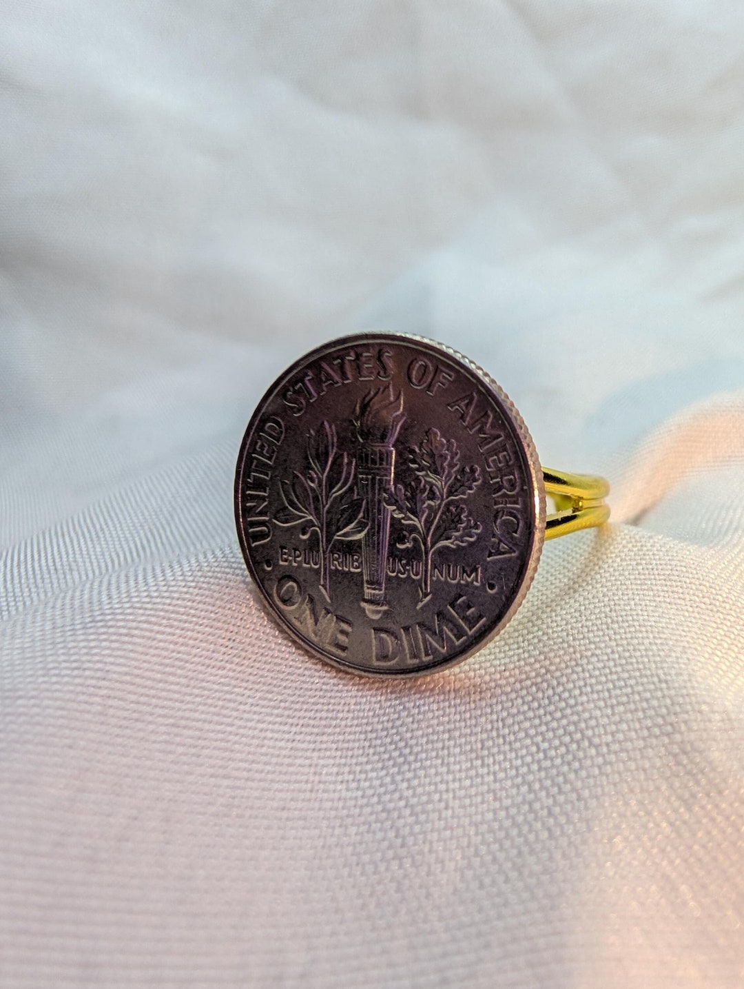 Dime-in-ring: Dime Ring, Adjustable Band, Novelty Jewelry Gift - Etsy