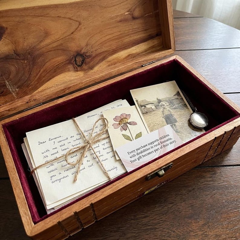 Vintage Perfume Gift Set • Velvet Departure 30ml, Antique Keepsake Box ...