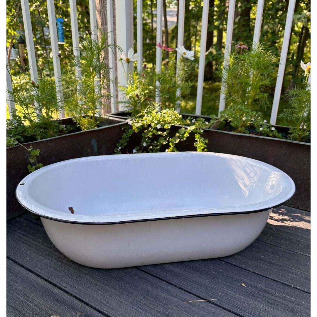 Vintage Enamelware Baby Bathtub Large Washtub White With Black Wash Tub ...