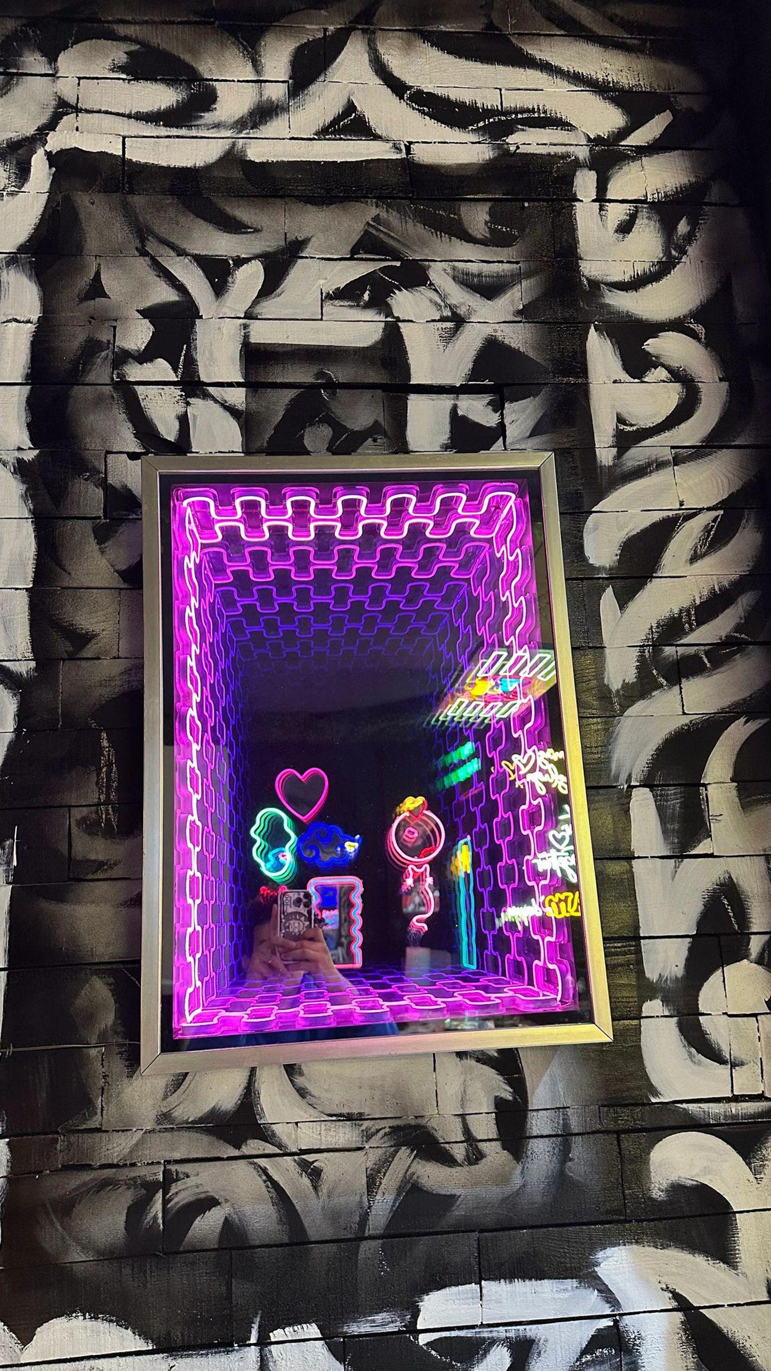 Custom Infinity Neon Mirror, Neon Mirror Wall Decor Decorative Wall Led ...