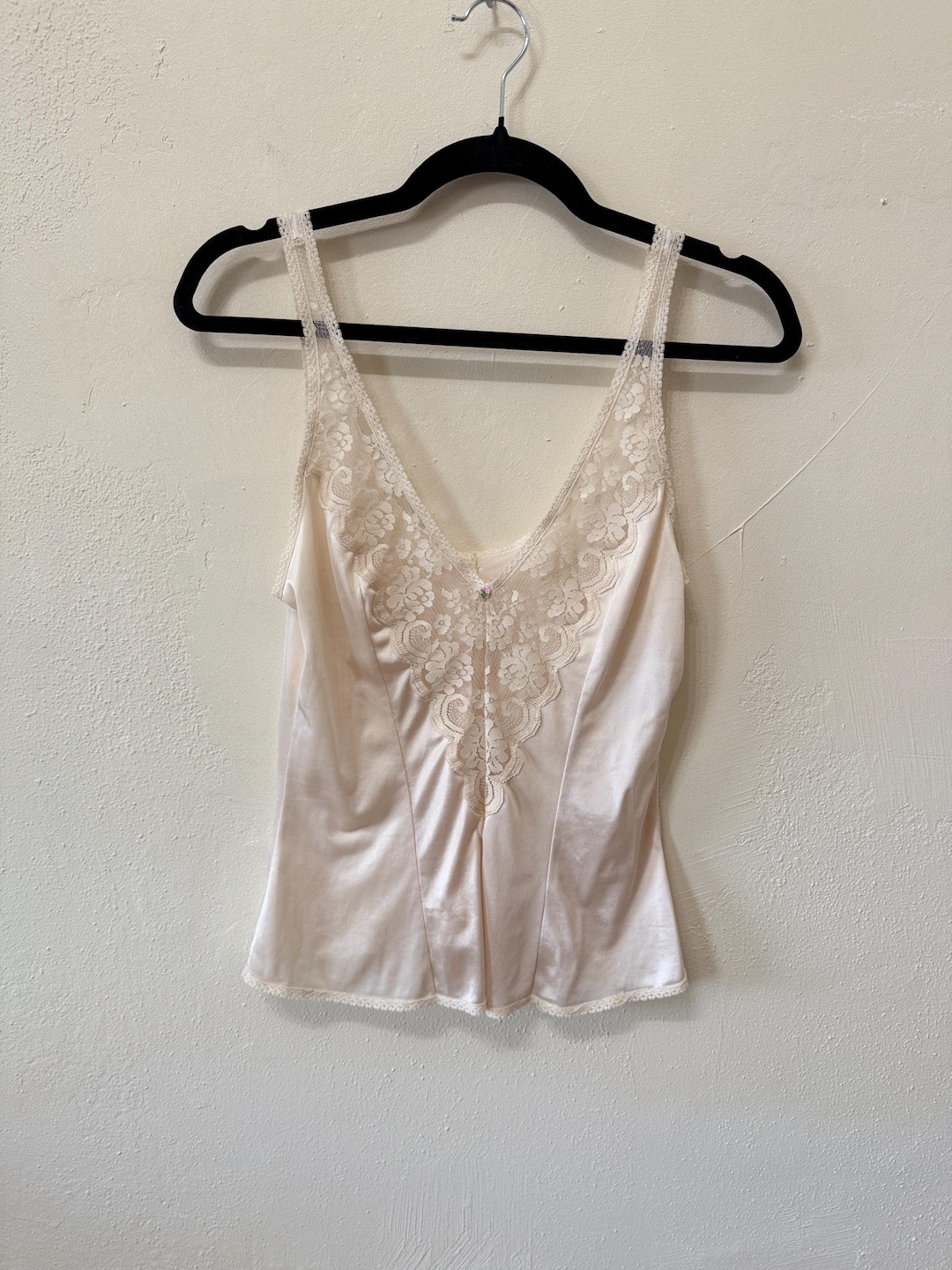 80s / 90s Pale Pink Chantilly Maidenform Lace Lingerie Cami Top. Tag ...