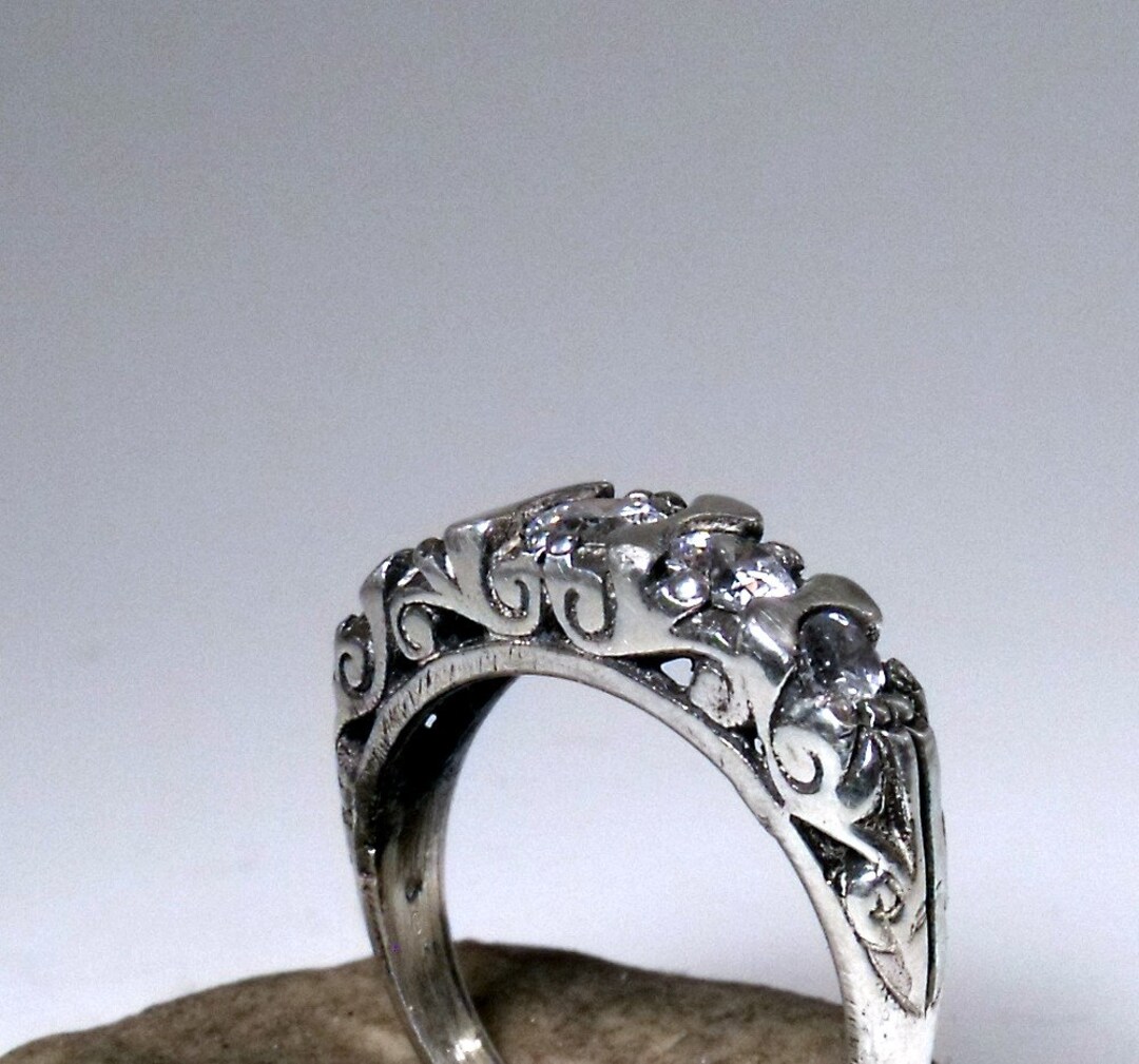 Sterling Silver Antique Style Ring With Cubic Zirconia RF040 - Etsy