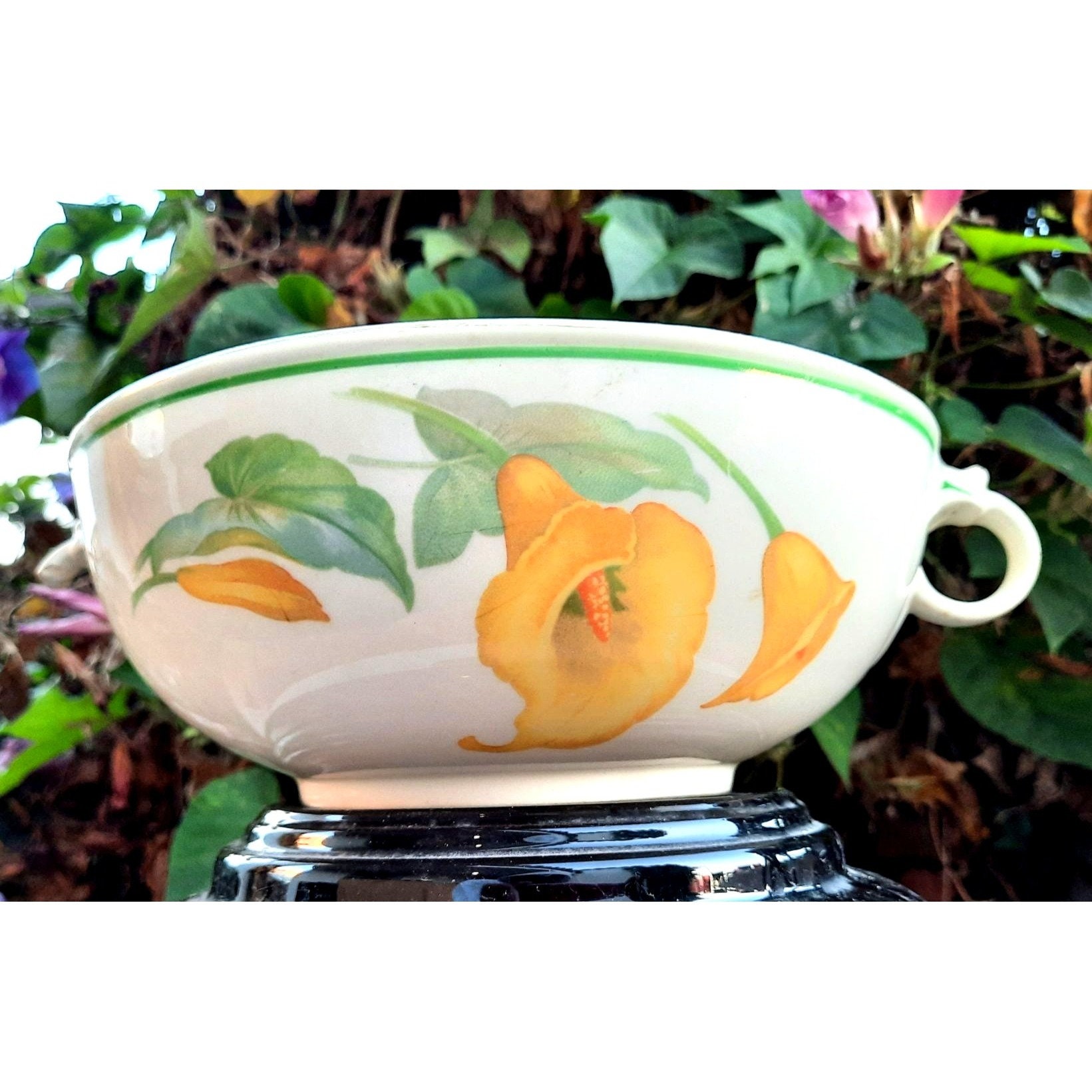 Vintage Taylor Smith and Taylor Art Deco Yellow Calla Lilly Gold ...