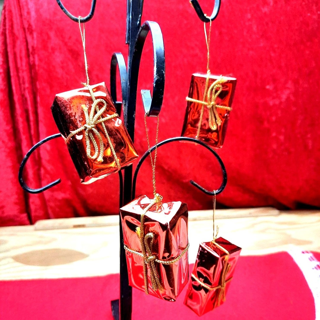 Vintage Red Metallic Foil Miniature Wrapped Presents 4 Pc Set Christmas ...