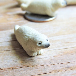 Tiny MINIATURE HARP SEAL Pup Animal Figurines Figures Terrarium Fairy ...