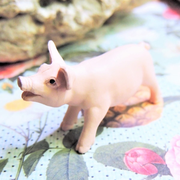 Toy Pigs - Etsy