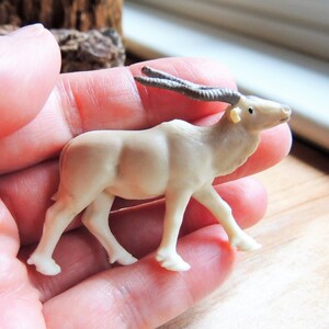 MINIATURE WHITE ANTELOPE Addax Animal Figurines Figures Fairy Garden ...