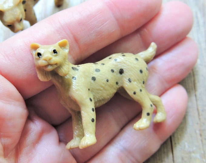 MINIATURE BOBCAT Animals Figures Figurines Diorama Terrarium Fairy ...