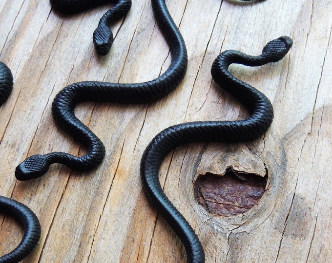 MINIATURES BLACK SNAKE Animal Figures Figurines Dollhouse Fairy Gardens ...