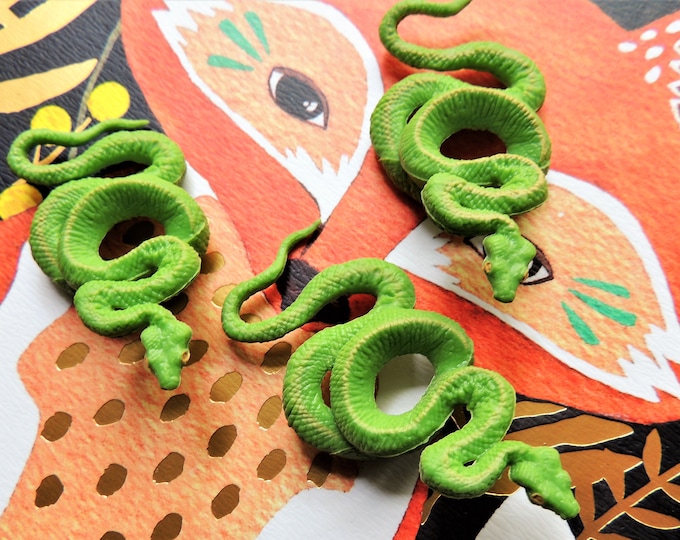 SNAKE MINIATURE ANIMALS Emerald Tree Boa Figurines Animal Fairy Garden ...