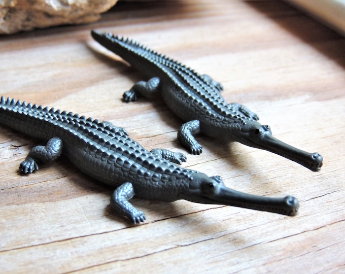 MINIATURE CROCODIAL GHARIAL Animal Figurine Figures Fairy Garden ...