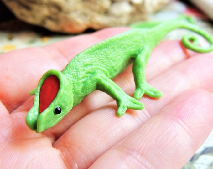 MINIATURE CHAMELEON Animal Figure Figurine Lizard Fairy - Etsy