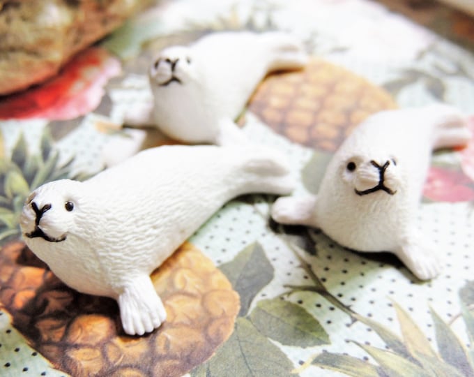 Harp Seal MINIATURE FIGURINE Animals Figures Fairy Garden Dollhouse ...