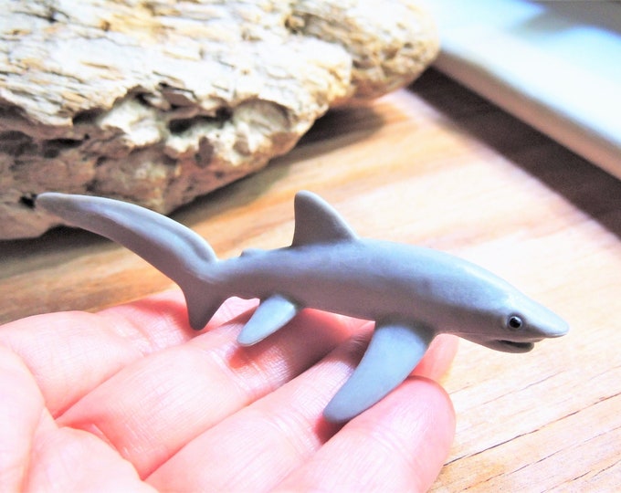 SHARK MINIATURE Thresher Sharks Animal Figurines Figures Dollhouse ...