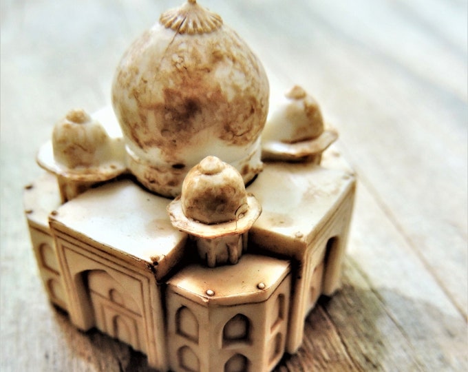 MINIATURE BUILDING Taj Mahal India Plastic Figures Figurines - Etsy