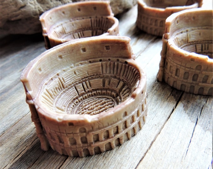 MINIATURE COLOSSEUM Landmark Replica Figure Figurine Diorama Terrarium ...