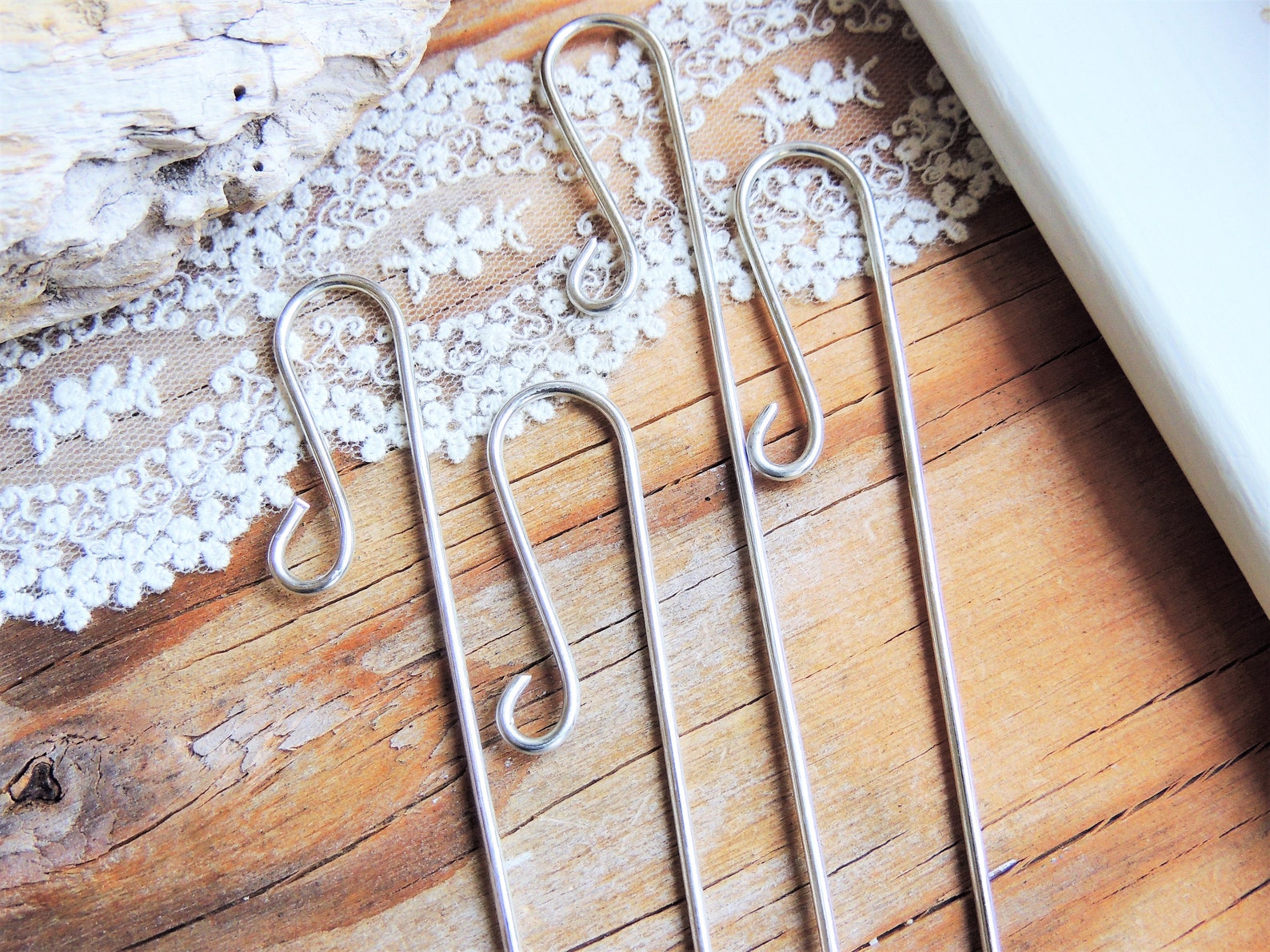 WIRE TABLE Shepherds Hook Crook Tall Place Card Holders Sticks Stems ...