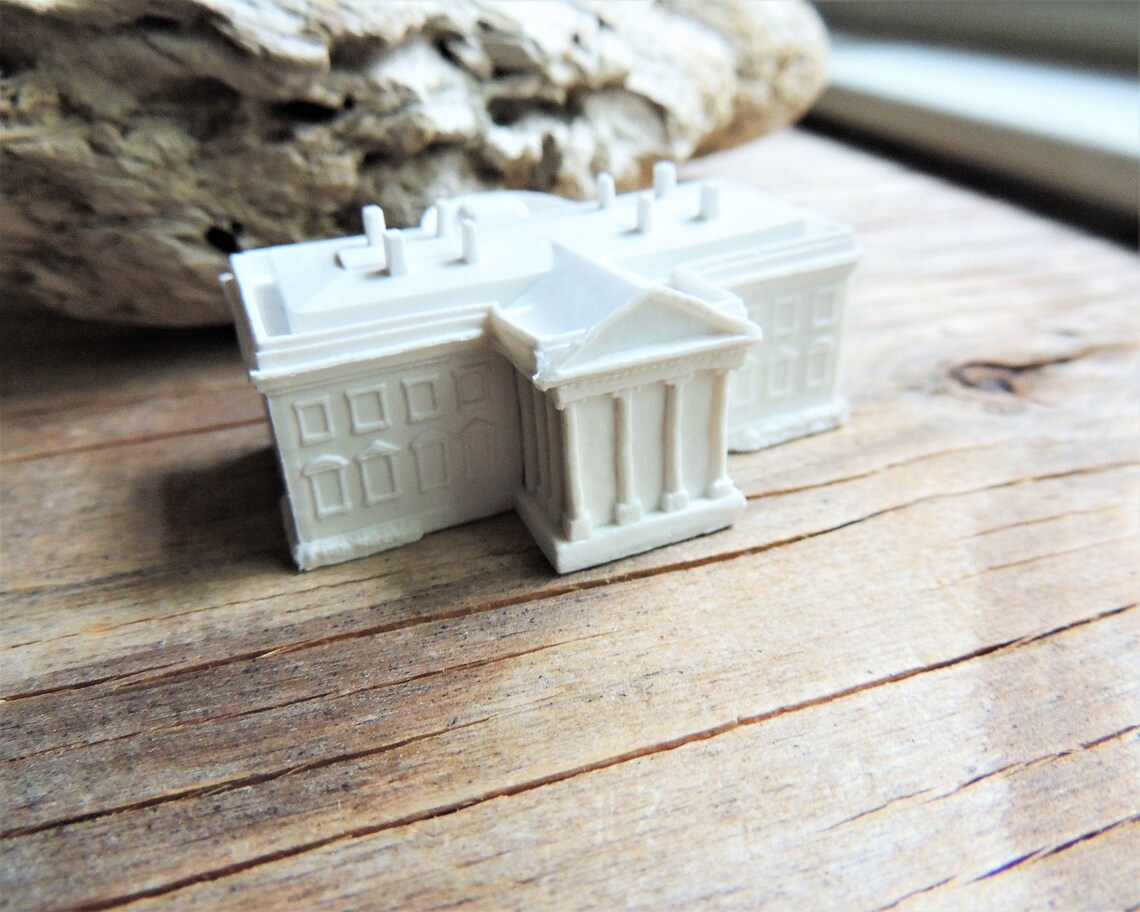 MINIATURE WHITE HOUSE Building Figures Figurine Diorama Terrarium ...
