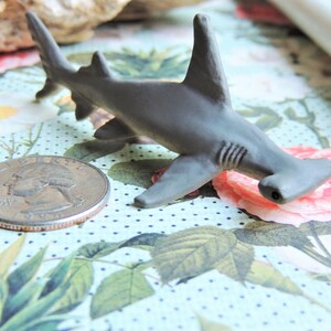 MINIATURE HAMMERHEAD SHARK Animals Figures Figurines Dollhouse Diorama ...