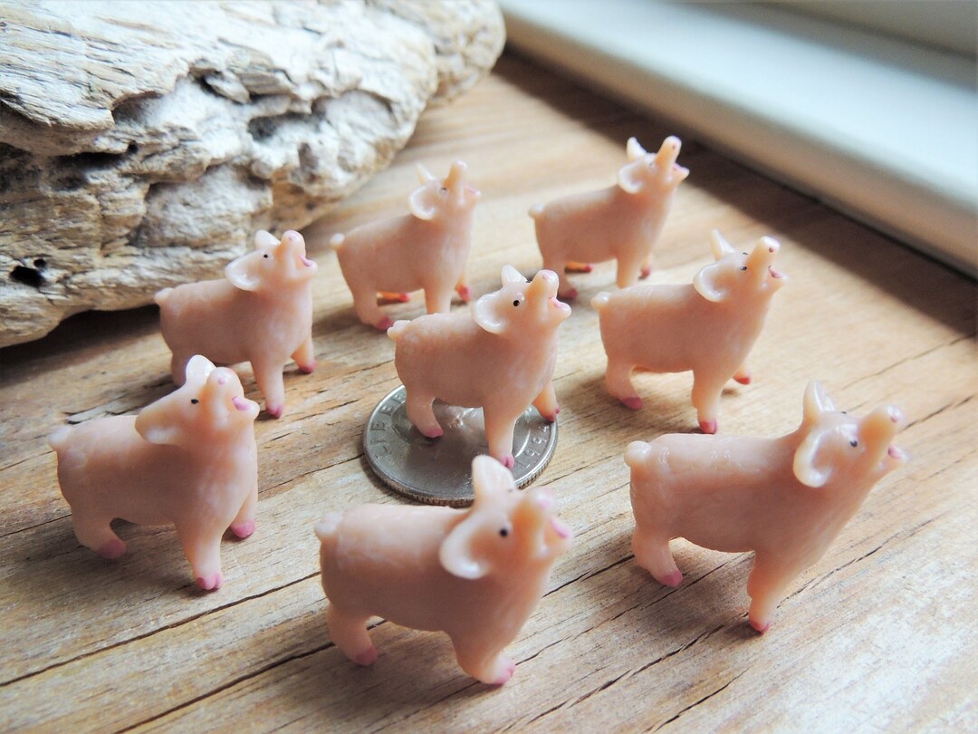 Set of MINIATURE PIGS Farm Animals Figure Figurines Dollhouse Fairy ...