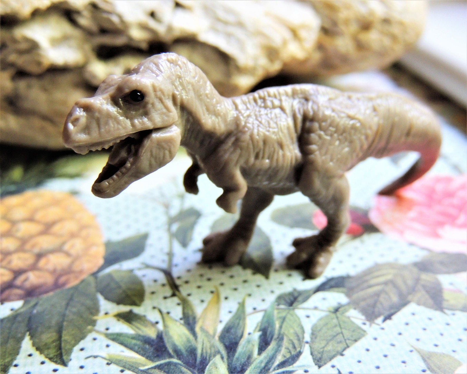 MINIATURE T-REX DINOSAUR Animal Figures Figurine Fairy Gardens - Etsy