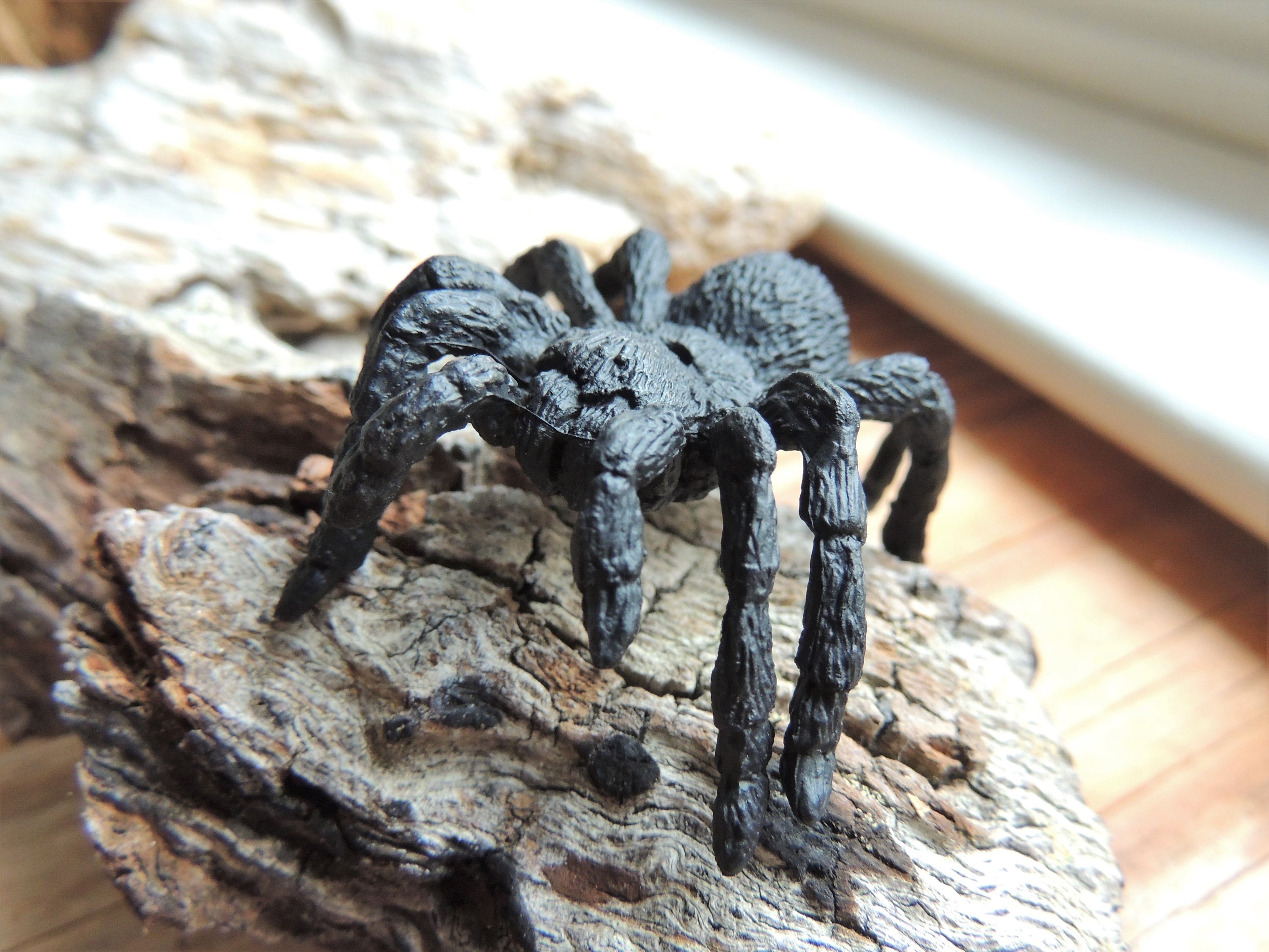 MINIATURE TARANTULA SPIDER Animal Figure Figurine Dollhouse Terrarium ...