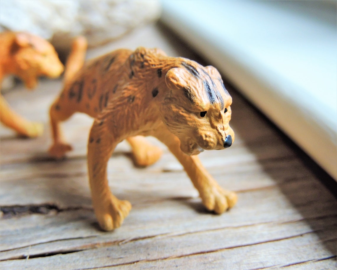 JAGUAR MINIATURE ANIMAL Figure Figurine Panther Fairy Garden Dollhouse ...