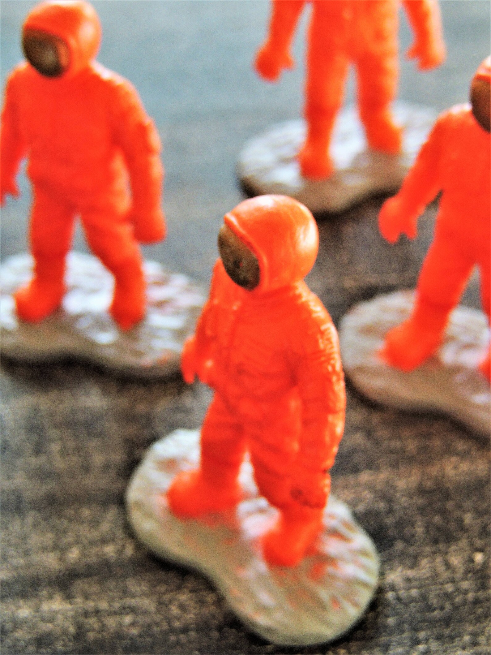 MINIATURE ASTRONAUT in Orange Suit Space Figures Figurines - Etsy