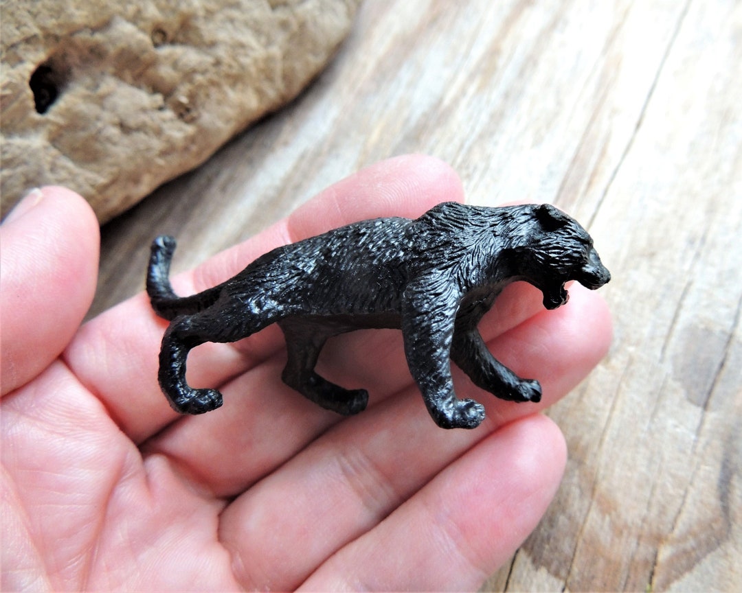 Miniature Black Panther Figurine: Plastic Safari Animal Toy for Crafts ...
