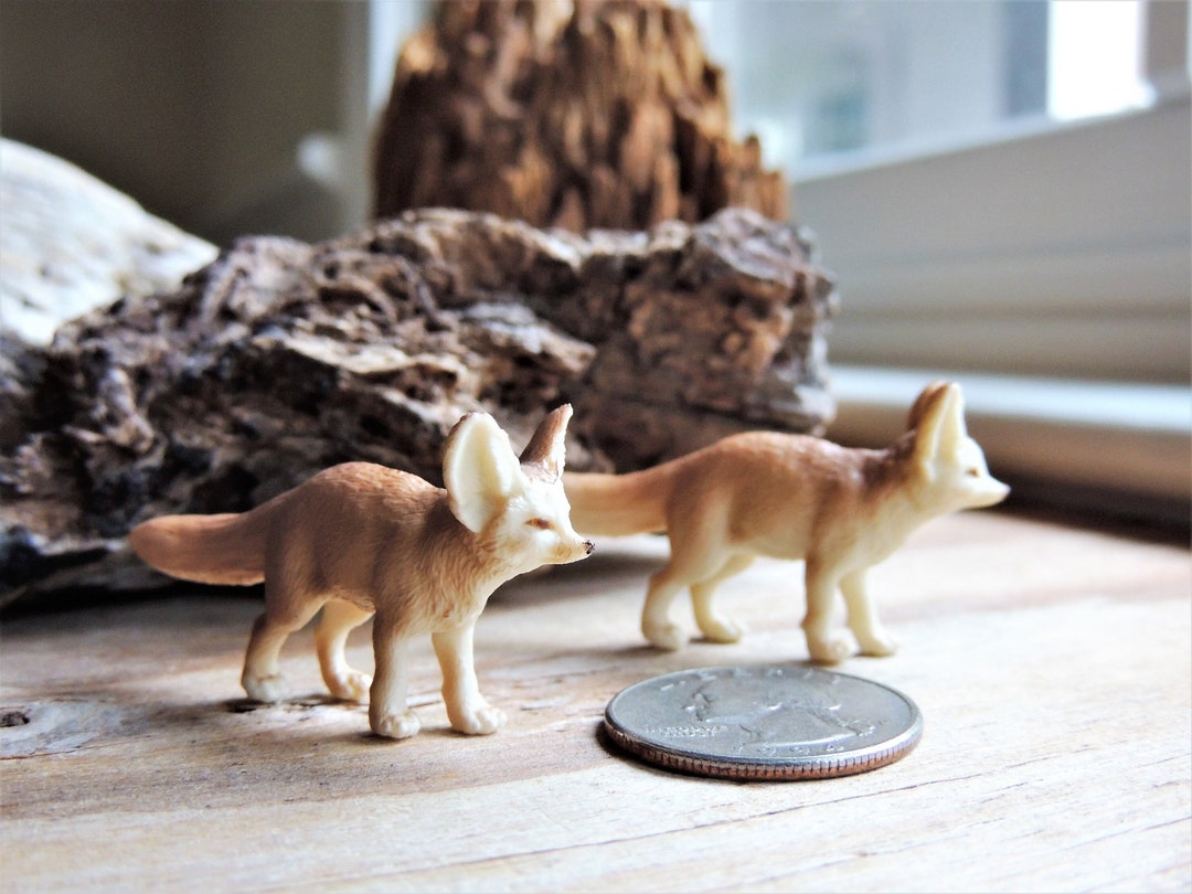 MINIATURE FENNEC FOX: Animal Figurines Figures Fairy Garden Dollhouse ...
