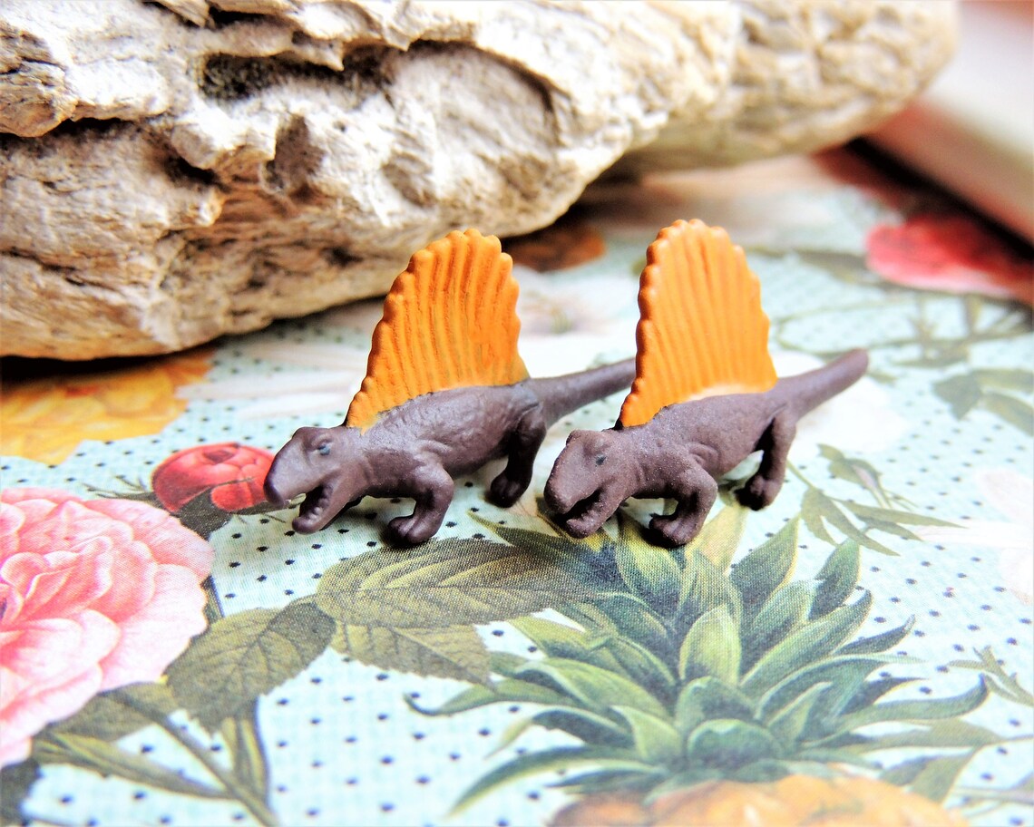MINIATURE DINOSAUR Dimetrodon Animal Figurines Figure Fairy - Etsy
