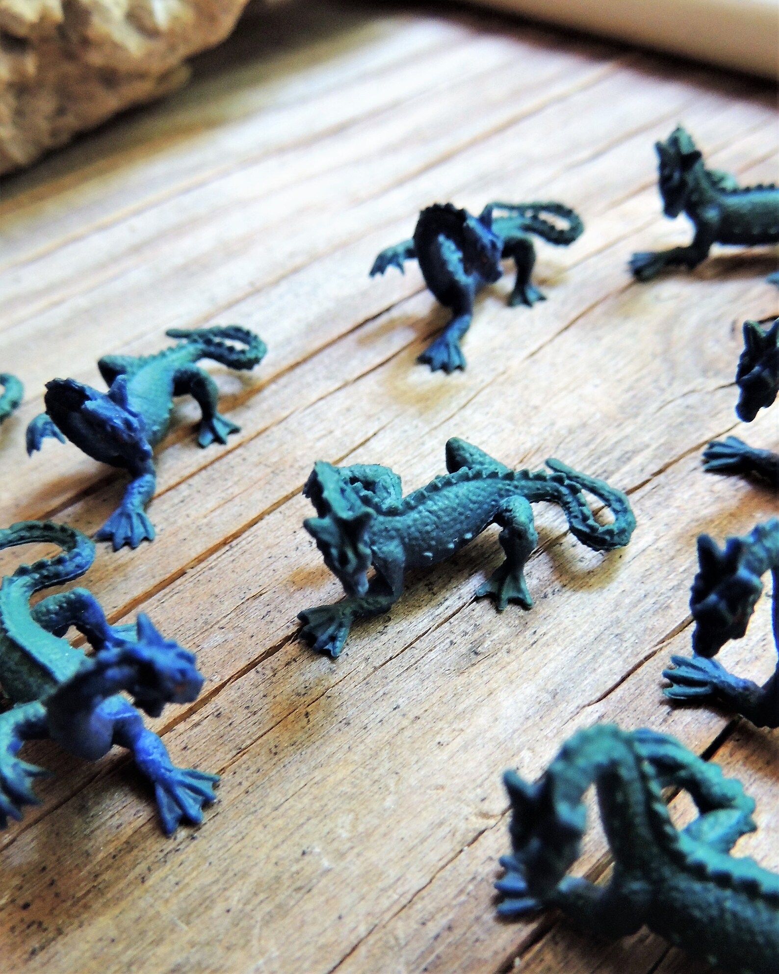 MINIATURE Sea Dragon Monster Figurine Mini Animals Figure Dollhouse ...