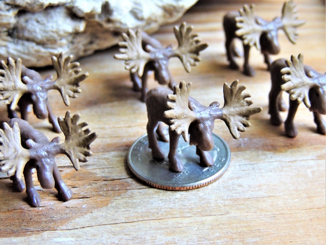 MOOSE MINIATURE Figure Set Animal Figurines Dollhouse Fairy Garden ...