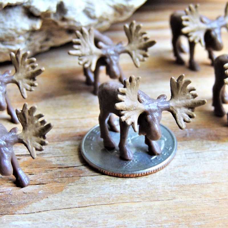 Moose Figurine - Etsy