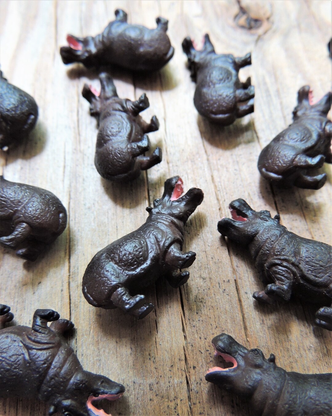 Miniature Hippo Tiny Realistic Figurine for Fairy Garden, Terrarium ...