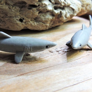 SHARK MINIATURE Gray Reef Sharks Animal Figurines Figures Dollhouse ...