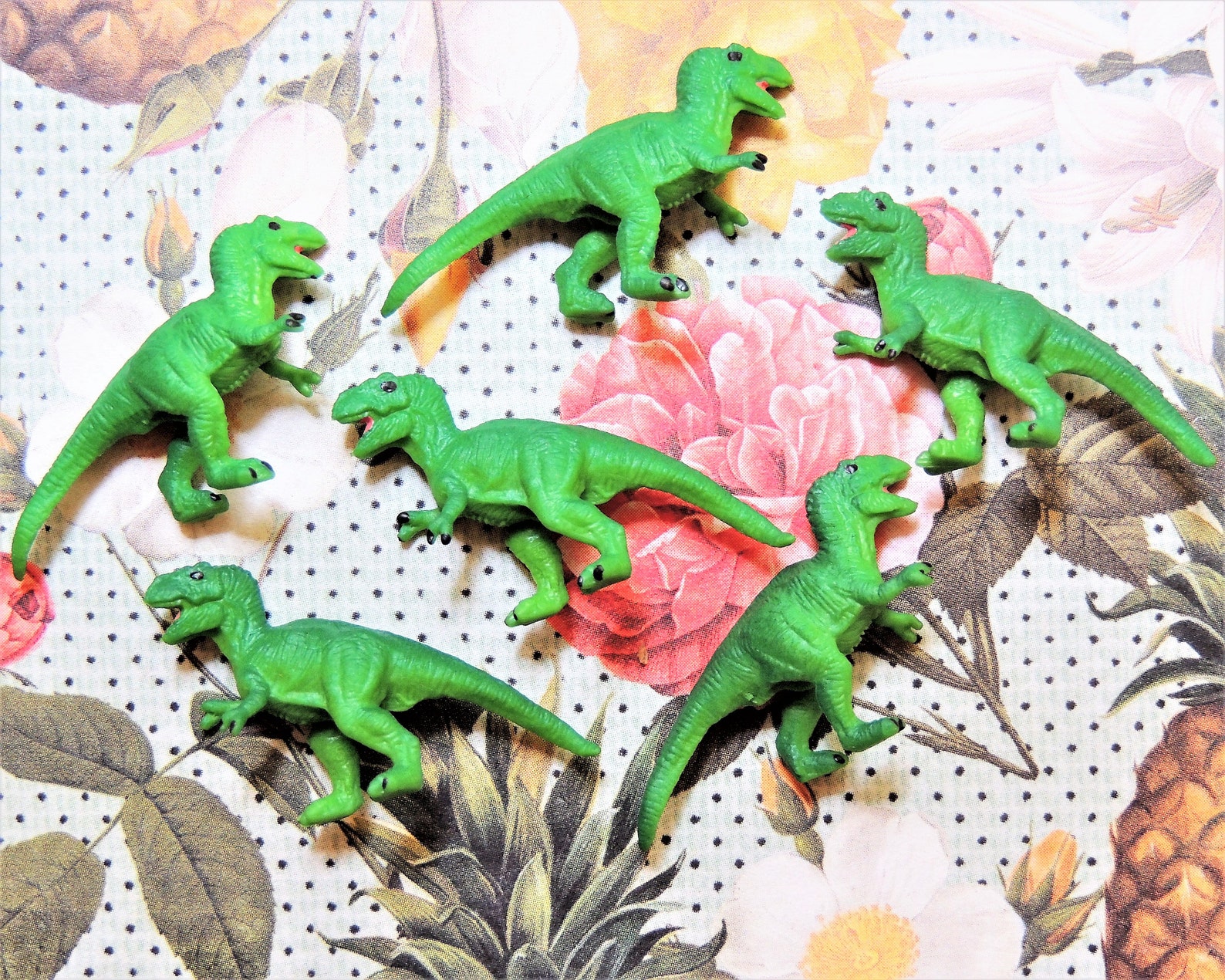 MINIATURE DINOSAUR T-rex Tyrannosaurus Rex Figures Dollhouse Terrarium ...